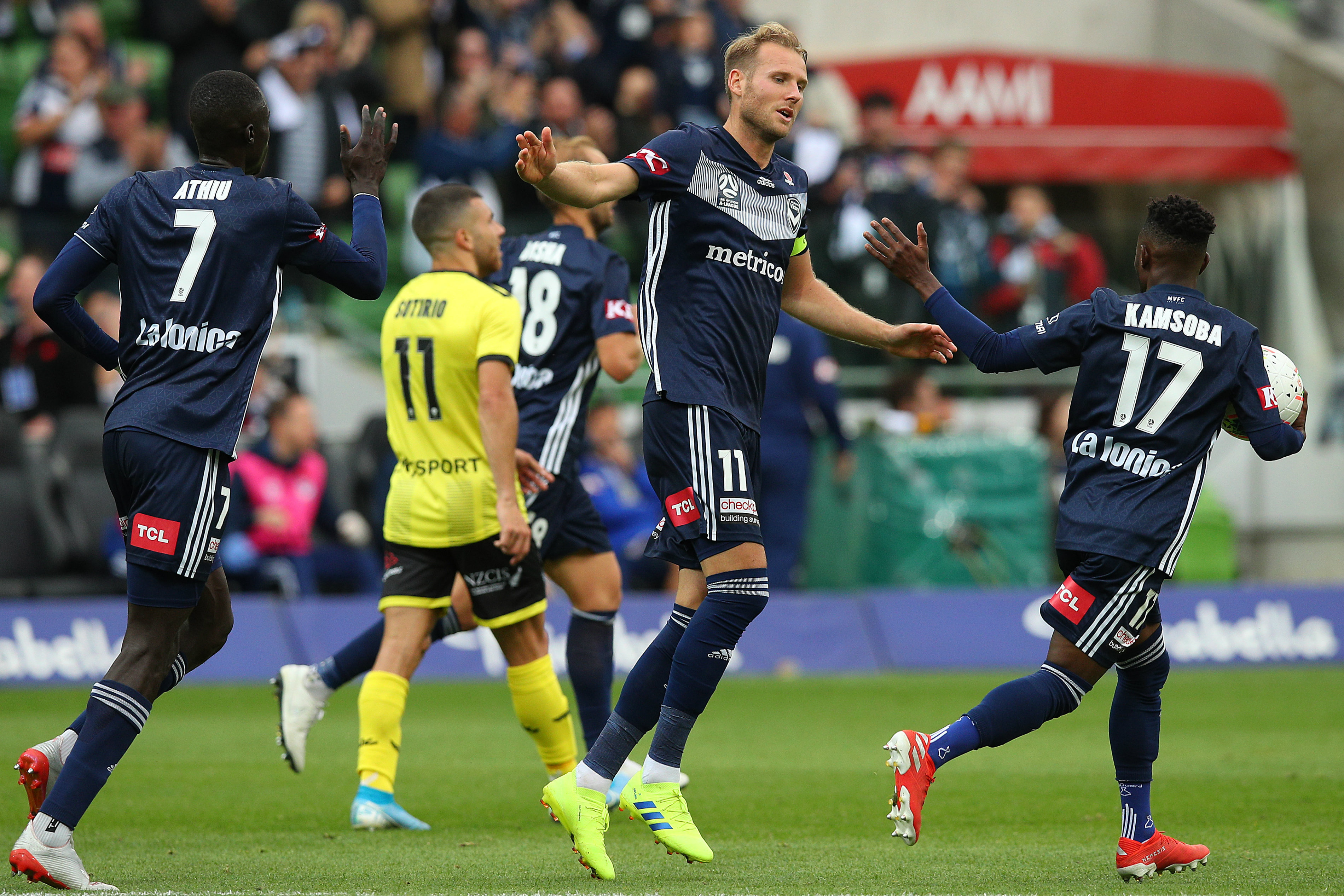 Phoenix remain winless after Toivonen rescues Victory | MyFootball